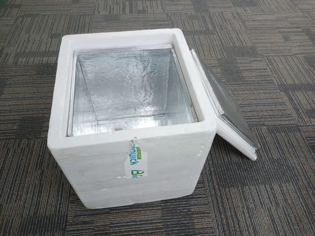Removable Vacuum Insulation Panel cooler box - tempk